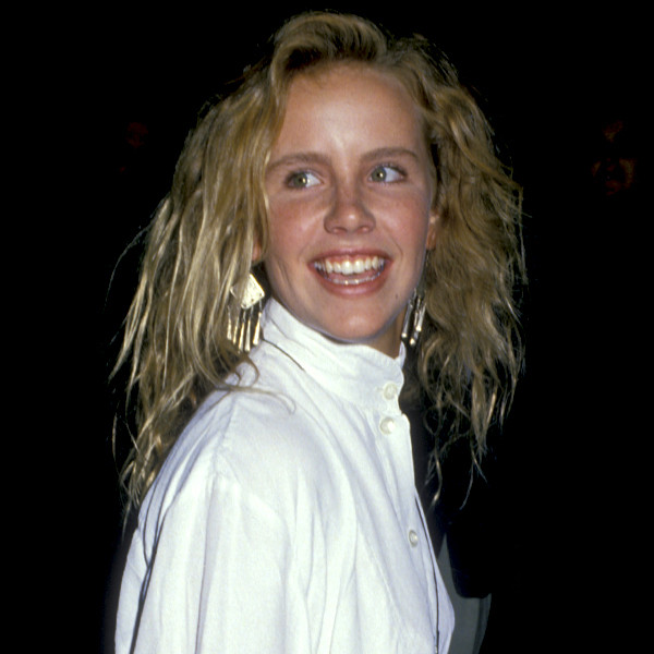 Can't Buy Me Love Star Amanda Peterson Dead at 43 - E! Online