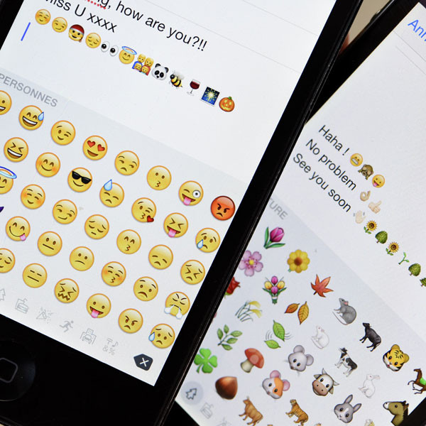 You'll Never Look at the Nose Emoji the Same Way Again - E! Online