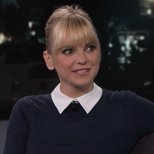 Will Anna Faris' Son Wear a Jurassic World Halloween Costume?