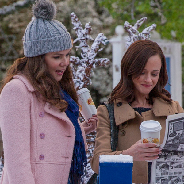 Netflix Is In Preliminary Talks For More Gilmore Girls