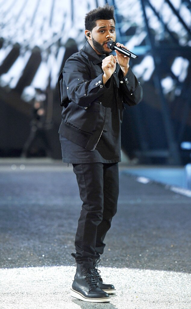 The Weeknd Returns to Instagram With a Loading Message | E! News