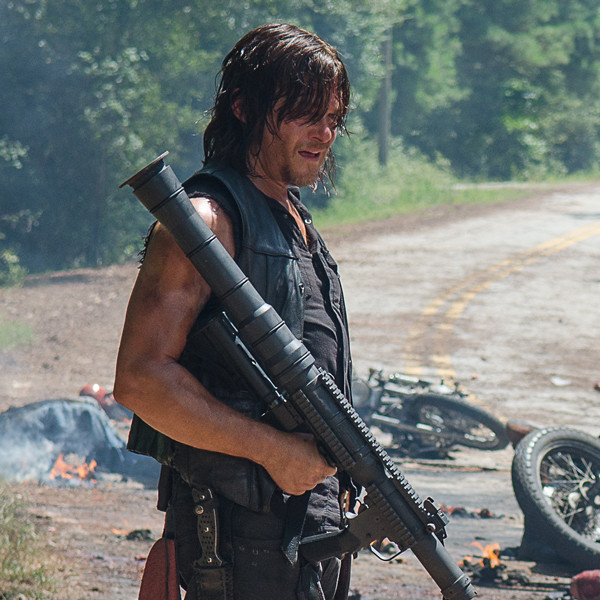 We Bet You Didn't See This in The Walking Dead Premiere - E! Online