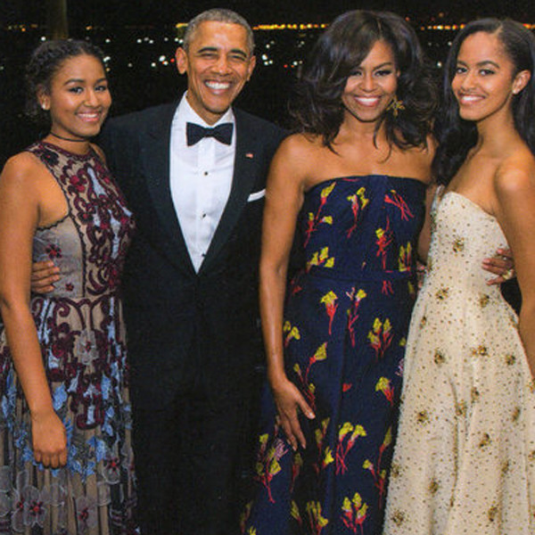 President Barack Obama Reveals His Family's White House Holiday Card ...