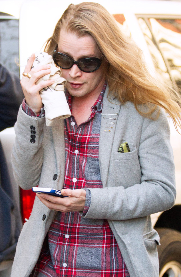 Macaulay Culkin Long Hair