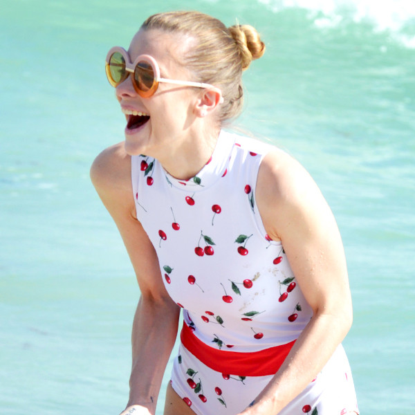 Match Your Suit to Your Spring Break Surroundings