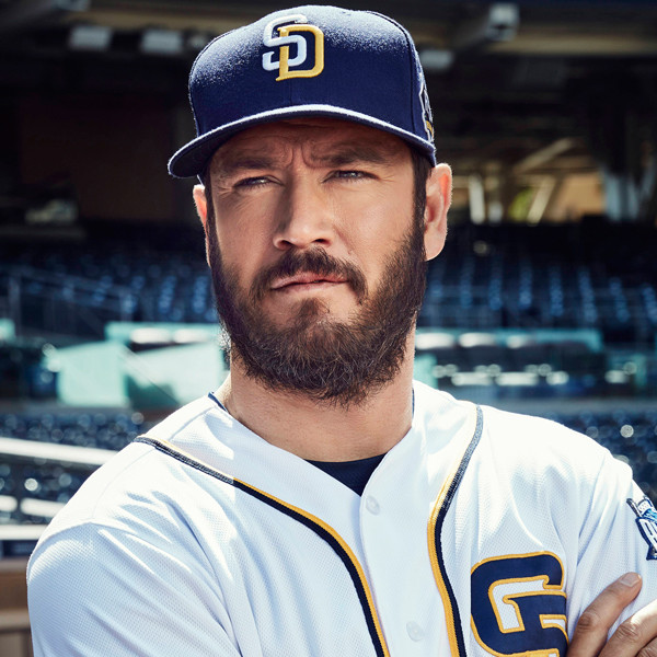 Why Mark-Paul Gosselaar Is So Beefy and Beardy Now