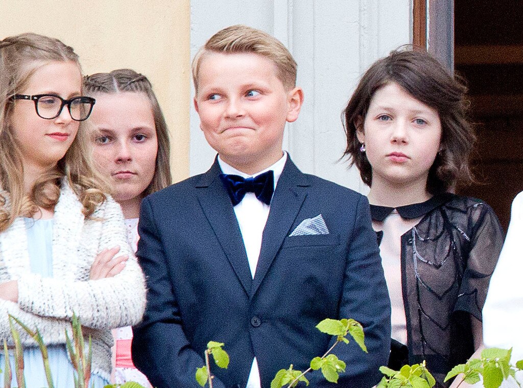 A Cheeky Norwegian Prince Dabs During Royal Birthday Celebrations | E! News