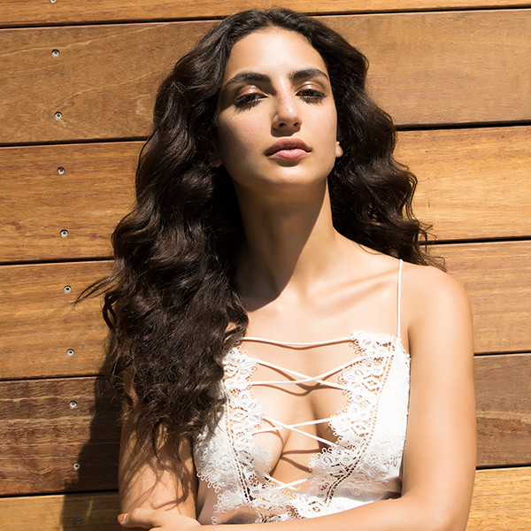 Still Star-Crossed Royalty Medalion Rahimi Takes the E!Q (After ...