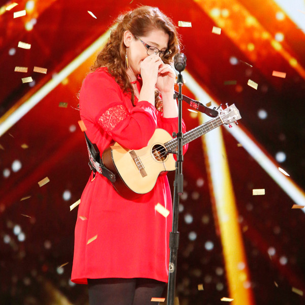 Deaf Singer Wows Simon Cowell on America's Got Talent - E! Online