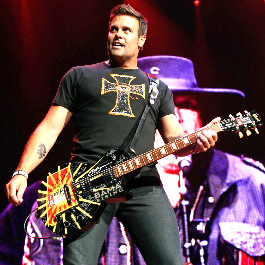 Troy Gentry From Montgomery Gentry Killed in Helicopter Crash - E! Online