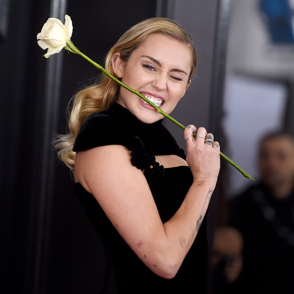 Stars Who Wore White Roses to Grammys 2018
