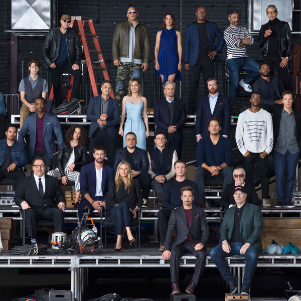 79 Marvel Cinematic Universe Stars Unite for One Epic Class Photo - E ...