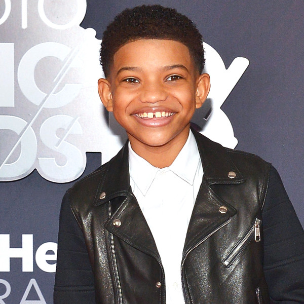 This Is Us Star Lonnie Chavis Has the Best Time Ever at Award Shows