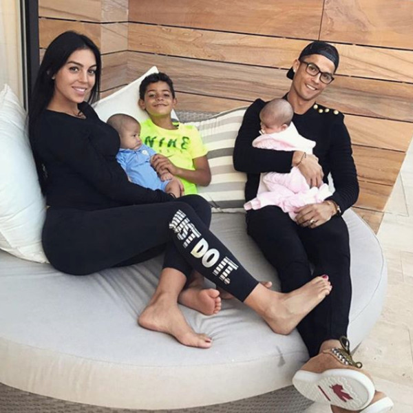 Los momentos más adorables de Cristiano Ronaldo y Georgina Rodríguez junto a sus hijos - E ...