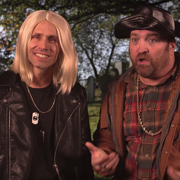 Watch the Hocus Pocus Bullies Recreate Their Hilarious Scene | E! News