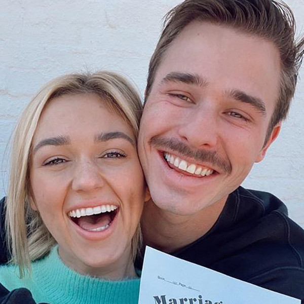 Duck Dynasty's Sadie Robertson and Fiance Get Marriage License