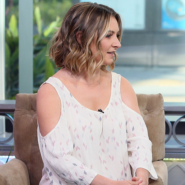 Beverley Mitchell Opens Up About Struggling After Her Miscarriage - E ...