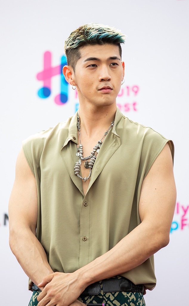 BM (KARD) from Best Red Carpet Moments From HallyuPopFest 2019 | E! News