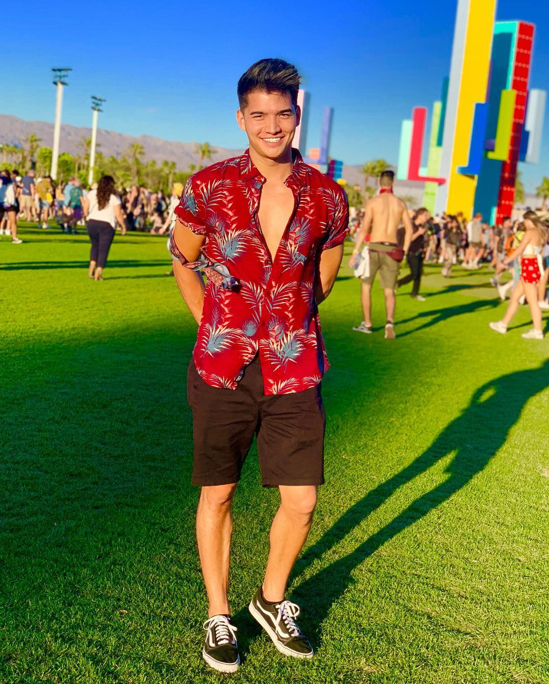 Alex Wassabi From Youtubes New Wave Of Creators E News