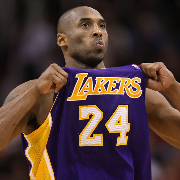 Kobe Bryant Dead in Helicopter Crash at Age 41 - E! Online