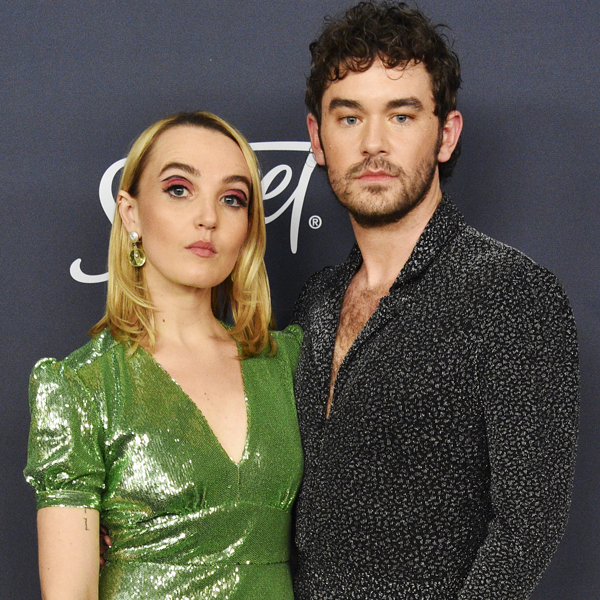 SNL's Chloe Fineman Gets Married on Instagram Live - E! Online - CA