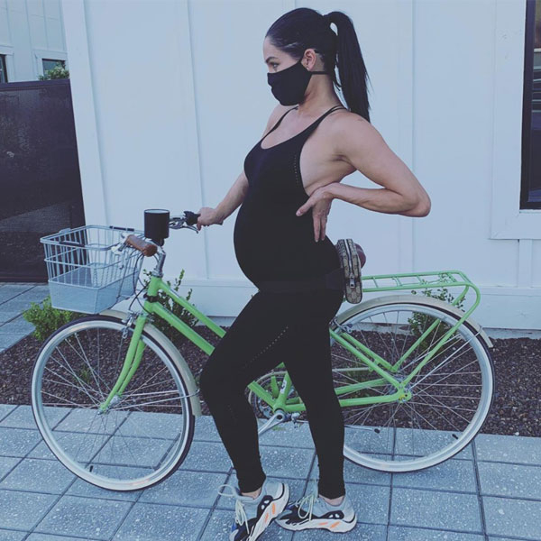 How Nikki Bella is Wrestling With Pregnant Life