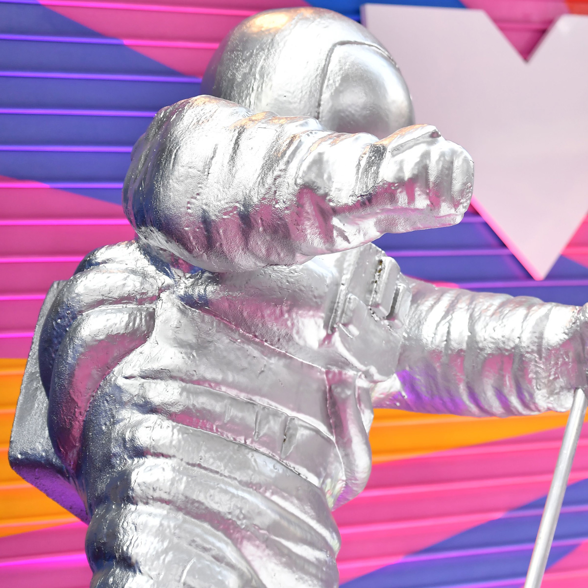 Photos from 2021 MTV VMAs Candid Moments - E! Online