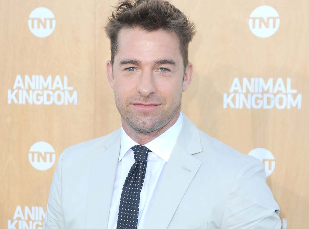 You Season 3 Adds Scott Speedman - E! Online