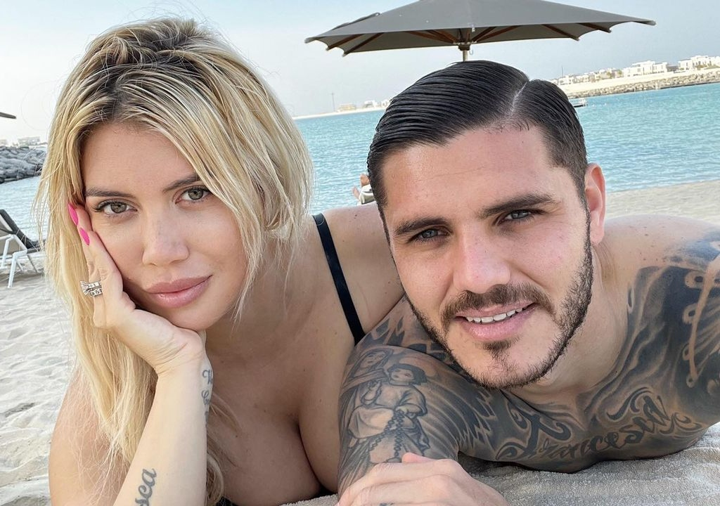 Wanda Nara Y Mauro Icardi Cenaron Con Un Clon Del Futbolista ¡míralo