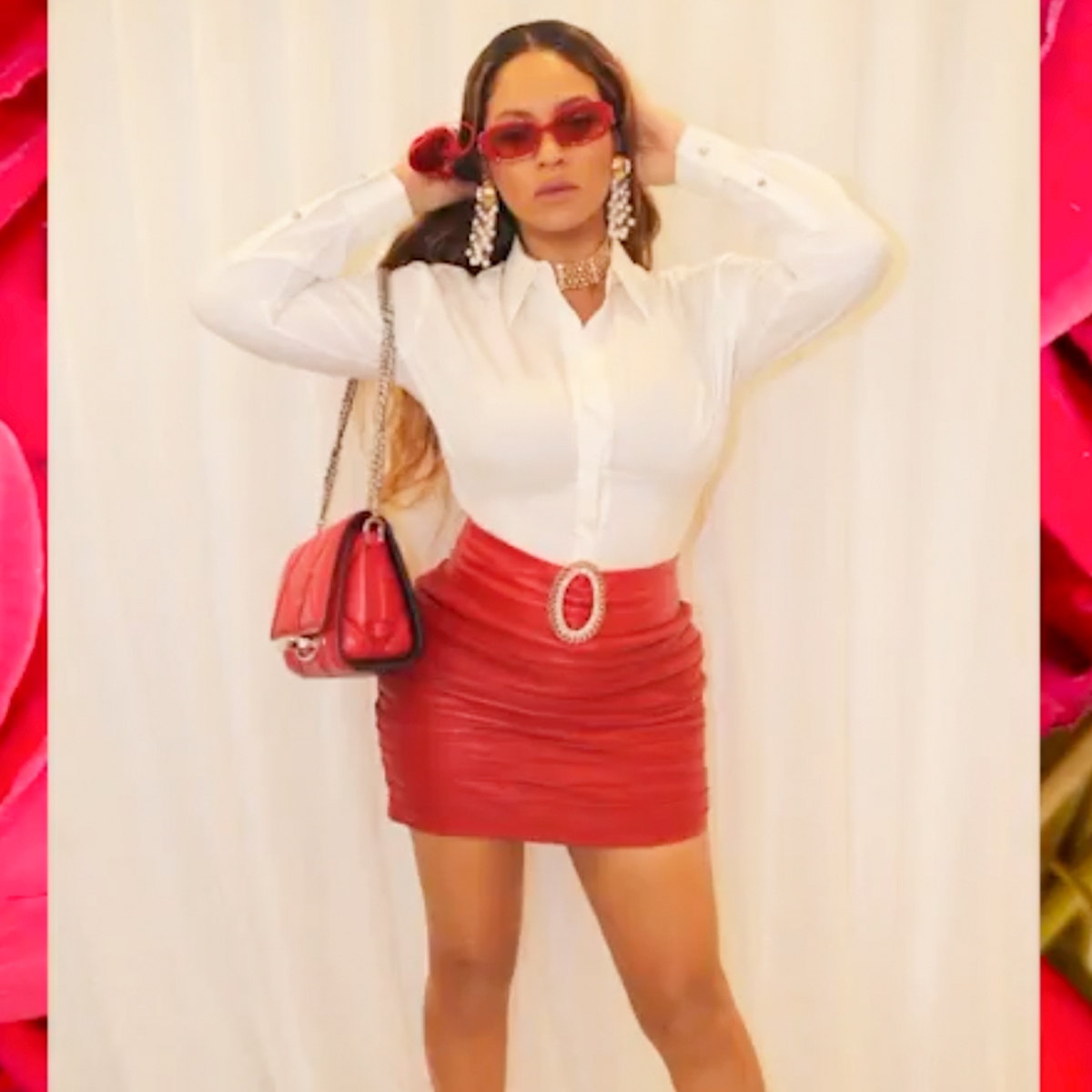 Photos from Stars Celebrate Valentine's Day 2021 - E! Online