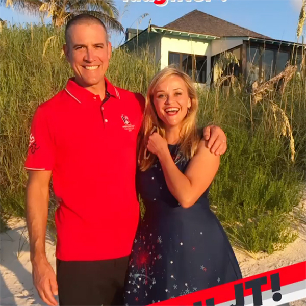 how-reese-witherspoon-honored-jim-toth-on-their-10th-anniversary-e