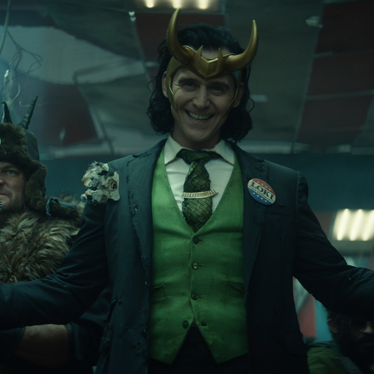 Get a Sneak Peek at the Mayhem of Loki in New Clip - E! Online