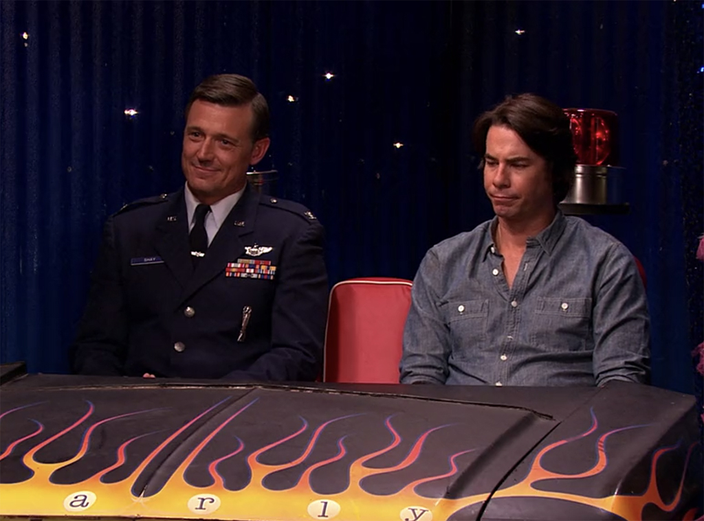 The Burning Questions Answered By the iCarly Revival—Or Not