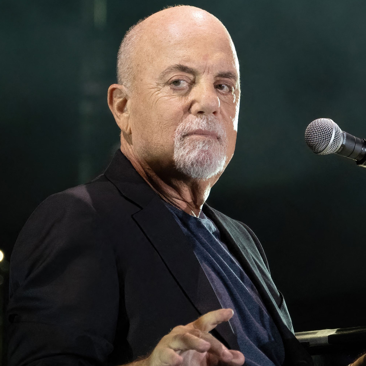 Here's Why the Billy Joel Piano Man Biopic Is Raising Eyebrows - E! Online