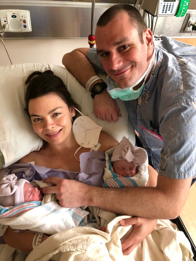 Scarlett Byrne Gives Birth Welcomes Twins With Cooper Hefner