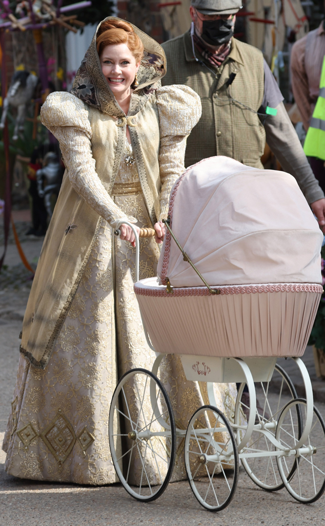 Photos from Get Your First Look at Disney's Enchanted Sequel With On ...