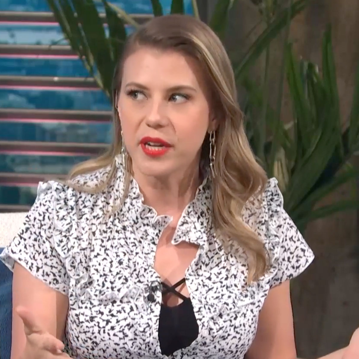 stephanie tanner protest