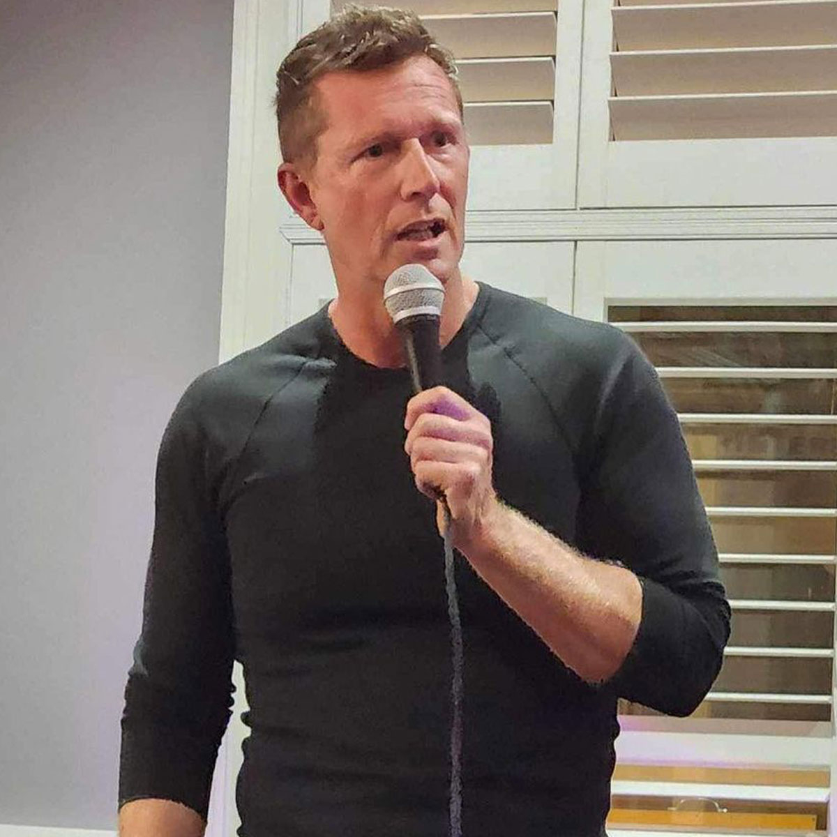 Comedian Tony Knight Dead at 54 After "Terrible Accident"