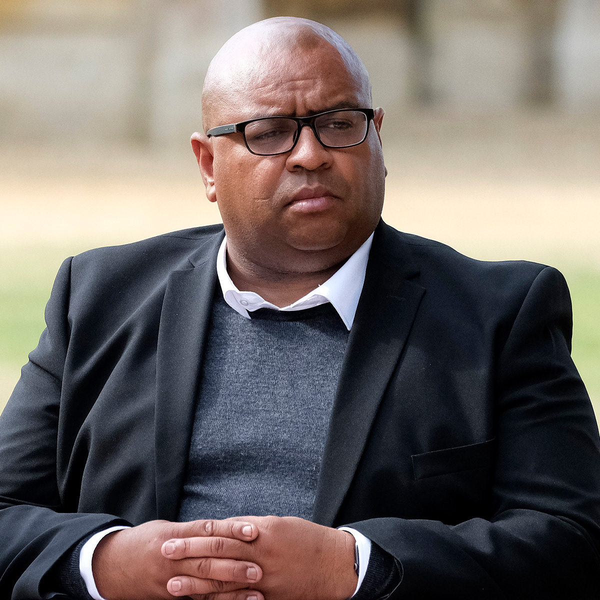 Inside Netflix's Con Mum