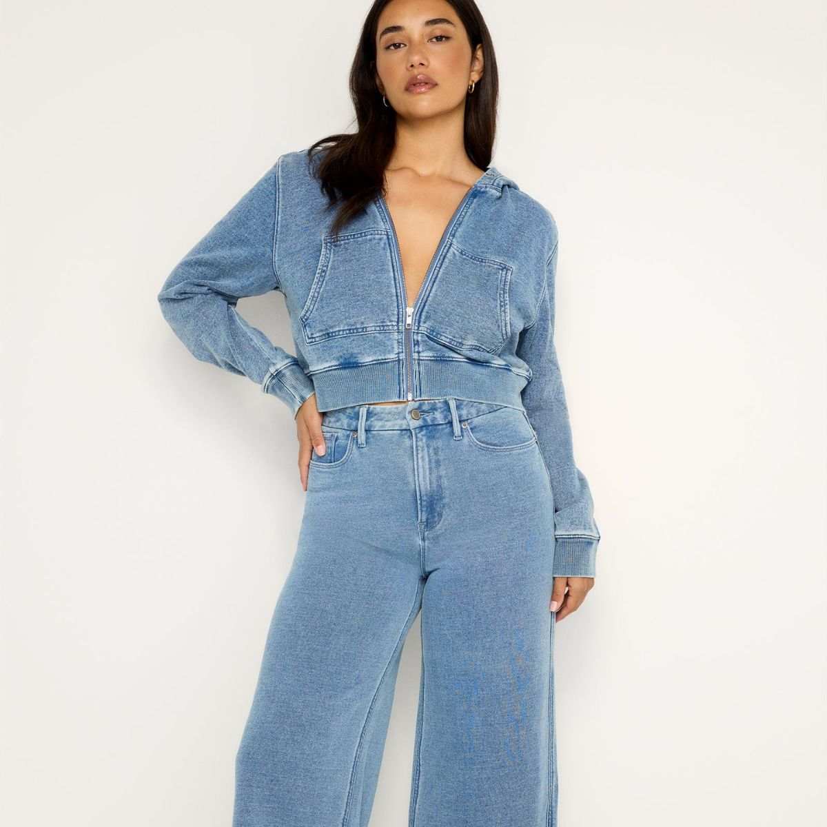 We Found 8 Top-Rated Jean Sweatpants That Are Equally Soft And Chic