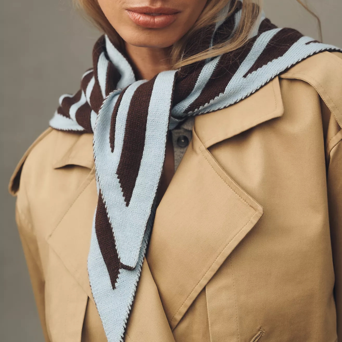 How To Wear Triangle Scarves: Winter’s Hottest Accessory 2025